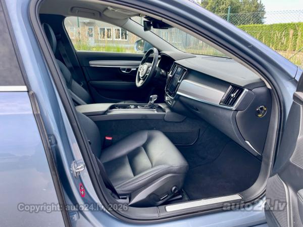 Volvo V90 2018 Tallina, ar dzinēja tilpumu 2.00 L un nobraukumu 163 tūkst. km par 17750 €, foto 8 vietnē AUTOMOTO.COM.LV