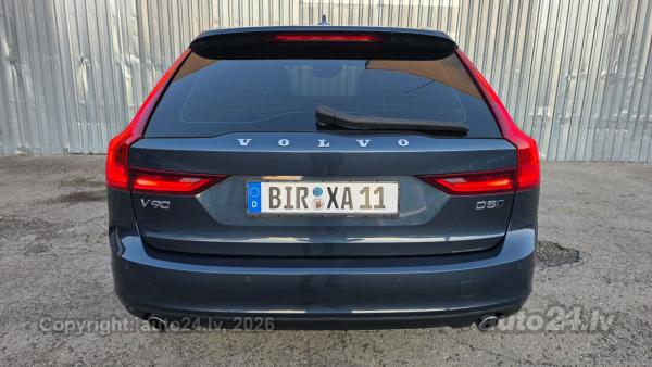 Volvo V90 2018 in Tallinn, with an engine capacity of 2.00 L and mileage of 243 thousand km for 16850 €, photo 9 on AUTOMOTO.COM.LV