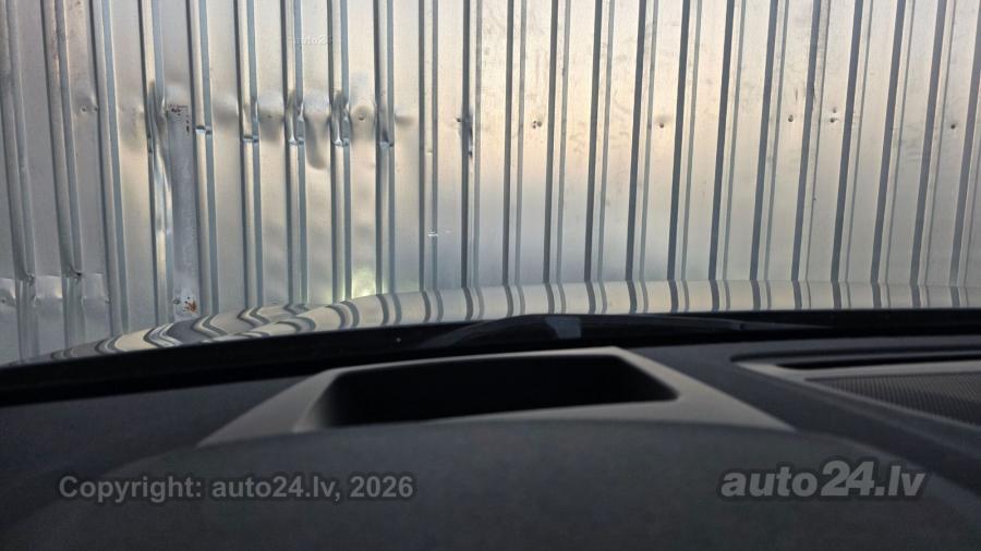 Вольво В90 2018 в Таллин, объемом двигателя 2.00 л и пробегом 243 тыс. км за 16850 €, фото 28 на AUTOMOTO.COM.LV