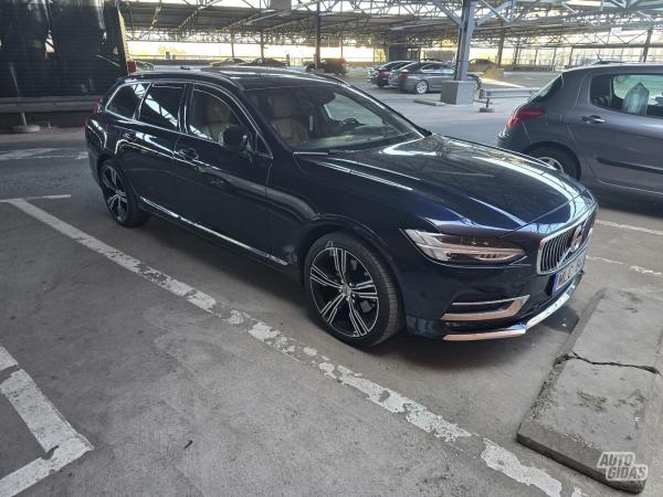 Вольво В90 2019 в Акмяне, объемом двигателя 2.00 л и пробегом 224 тыс. км за 15999 €, фото 3 на AUTOMOTO.COM.LV