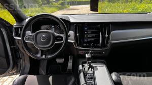 Volvo V90 2019 in Riga, with an engine capacity of 2.00 L and mileage of 202 thousand km for 23500 €, photo 11 on AUTOMOTO.COM.LV