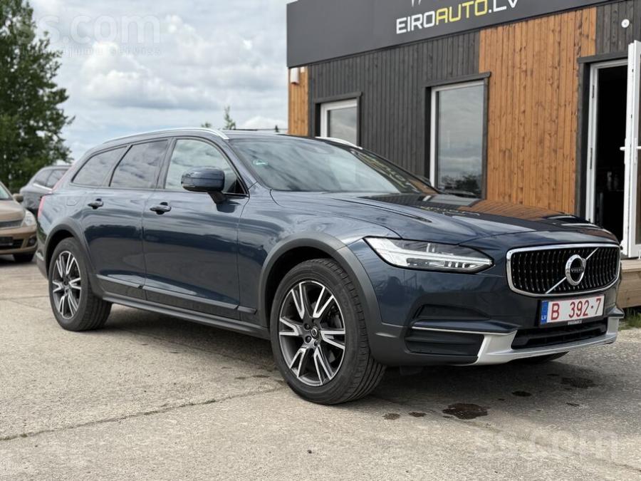 Volvo V90 2019 Rīga, ar dzinēja tilpumu 2.00 L un nobraukumu 209 tūkst. km par 19990 €, foto 1 vietnē AUTOMOTO.COM.LV