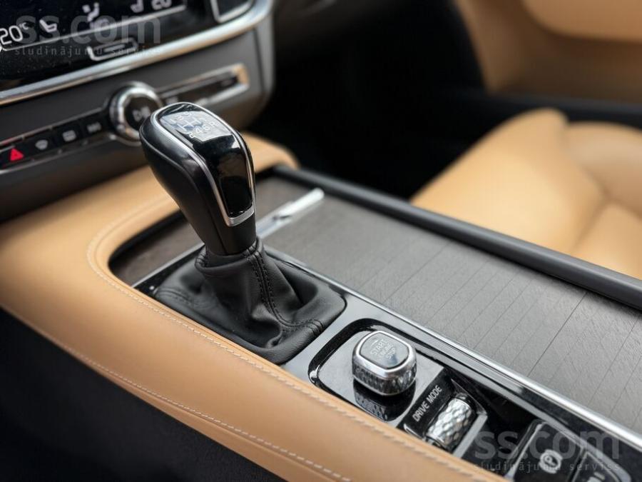 Volvo V90 2019 Rīga, ar dzinēja tilpumu 2.00 L un nobraukumu 209 tūkst. km par 19990 €, foto 11 vietnē AUTOMOTO.COM.LV