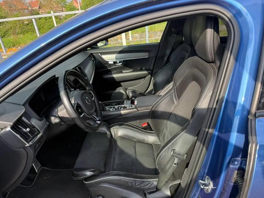 Volvo V90 2019 Rīga, ar dzinēja tilpumu 2.00 L un nobraukumu 265 tūkst. km par 16900 €, foto 9 vietnē AUTOMOTO.COM.LV