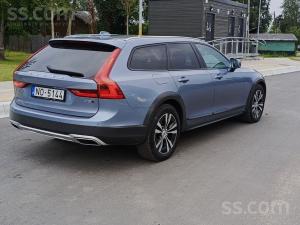 Volvo V90 2019 Rīga, ar dzinēja tilpumu 2.00 L un nobraukumu 235 tūkst. km par 17990 €, foto 5 vietnē AUTOMOTO.COM.LV