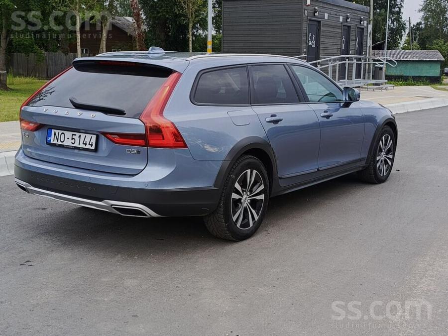 Volvo V90 2019 Rīga, ar dzinēja tilpumu 2.00 L un nobraukumu 235 tūkst. km par 17990 €, foto 5 vietnē AUTOMOTO.COM.LV