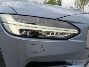 Volvo V90 2019 Rīga, ar dzinēja tilpumu 2.00 L un nobraukumu 235 tūkst. km par 17990 €, foto 27 vietnē AUTOMOTO.COM.LV