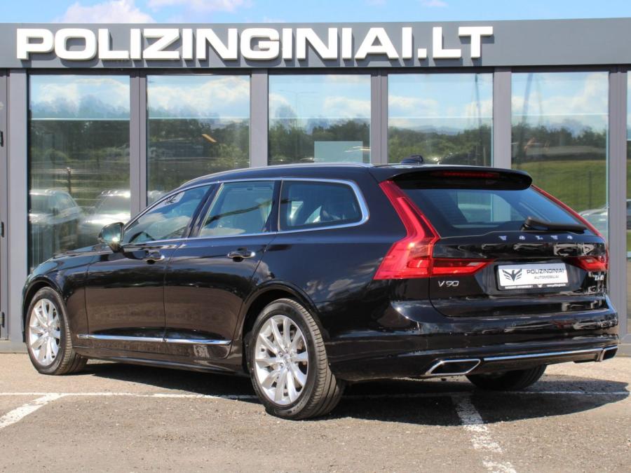 Volvo V90 2020 in Vilnius, with an engine capacity of 2.00 L and mileage of 46 thousand km for 24950 €, photo 4 on AUTOMOTO.COM.LV