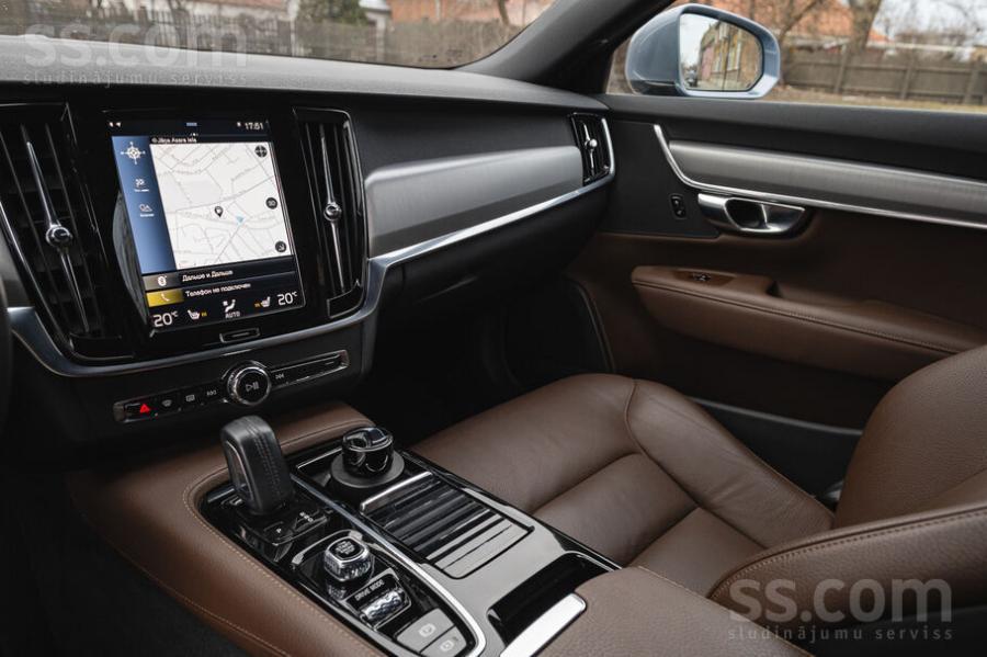Volvo V90 2020 Jelgava, ar dzinēja tilpumu 2.00 L un nobraukumu 206 tūkst. km par 19300 €, foto 9 vietnē AUTOMOTO.COM.LV