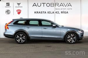 Вольво В90 2020 в Рига, объемом двигателя 2.00 л и пробегом 98 тыс. км за 26500 €, фото 6 на AUTOMOTO.COM.LV