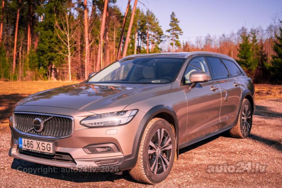 Volvo V90 2021 in Tallinn, with an engine capacity of 2.00 L and mileage of 189 thousand km for 30400 €, photo 1 on AUTOMOTO.COM.LV