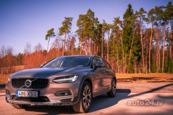 Volvo V90 2021 Tallina, ar dzinēja tilpumu 2.00 L un nobraukumu 189 tūkst. km par 30400 €, foto 3 vietnē AUTOMOTO.COM.LV