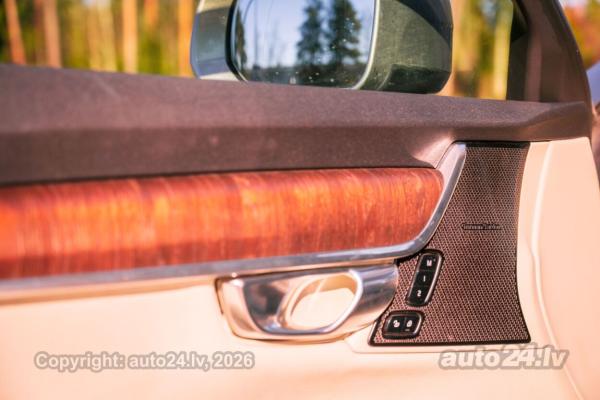 Volvo V90 2021 Tallina, ar dzinēja tilpumu 2.00 L un nobraukumu 189 tūkst. km par 30400 €, foto 9 vietnē AUTOMOTO.COM.LV