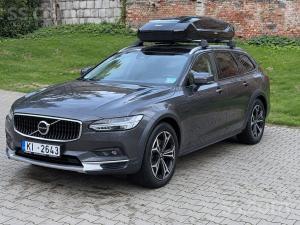 Volvo V90 2021 Rīga, ar dzinēja tilpumu 2.00 L un nobraukumu 79 tūkst. km par 34900 €, foto  vietnē AUTOMOTO.COM.LV