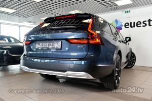 Volvo V90 2022 Tallina, ar dzinēja tilpumu 2.00 L un nobraukumu 128 tūkst. km par 37990 €, foto 5 vietnē AUTOMOTO.COM.LV