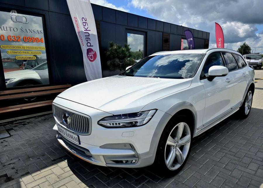 Balts Volvo V90 2018 Tauragė, ar dzinēja tilpumu 2.00 L un nobraukumu 258 tūkst. km par 17400 €, foto 12 vietnē AUTOMOTO.COM.LV