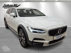 White Volvo V90 2020 in Kaunas, with an engine capacity of 0.00 L and mileage of 82 thousand km for 37592 €, photo 3 on AUTOMOTO.COM.LV