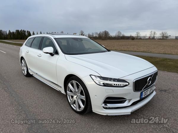 White Volvo V90 2016 in Tallinn, with an engine capacity of 2.00 L and mileage of 253 thousand km for 17990 €, photo 3 on AUTOMOTO.COM.LV