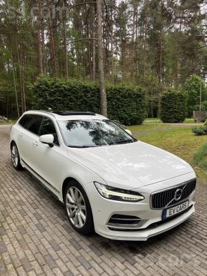 White Volvo V90 2016 in Riga, with an engine capacity of 2.00 L and mileage of 371 thousand km for 16000 €, photo  on AUTOMOTO.COM.LV