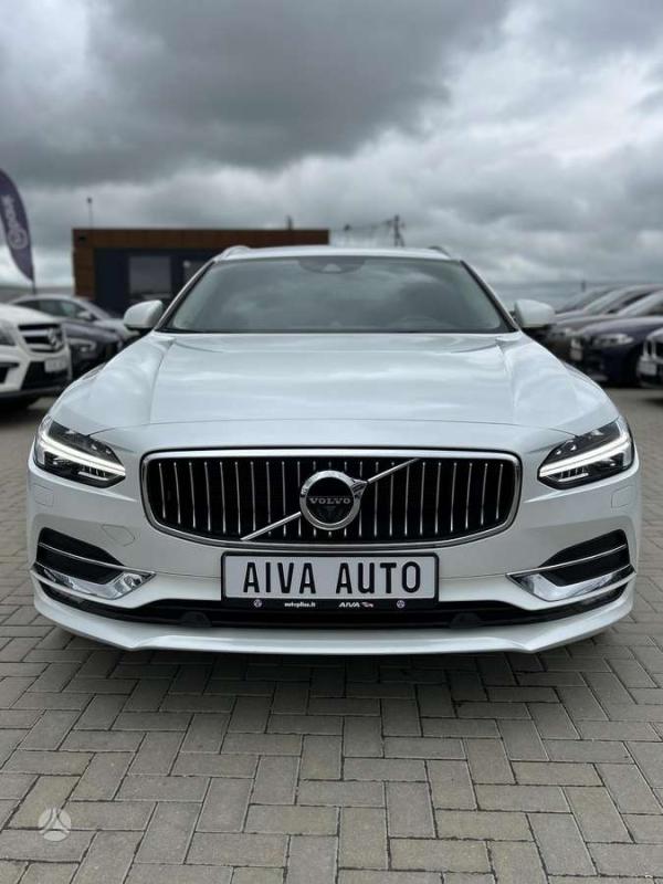 Balts Volvo V90 2016 Kauņa, ar dzinēja tilpumu 0.00 L un nobraukumu 238 tūkst. km par 15850 €, foto 4 vietnē AUTOMOTO.COM.LV