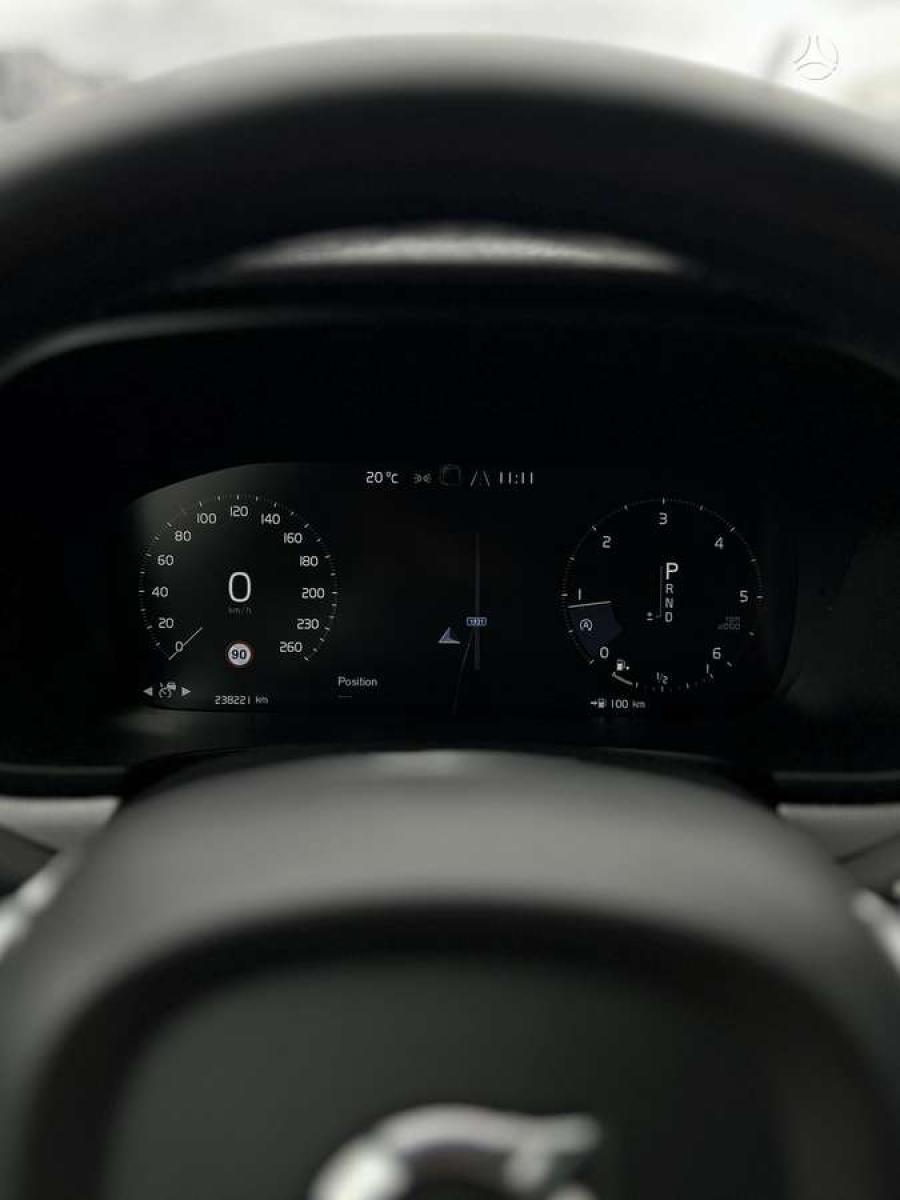 Белый Вольво В90 2016 в Каунас, объемом двигателя 0.00 л и пробегом 238 тыс. км за 15850 €, фото 20 на AUTOMOTO.COM.LV