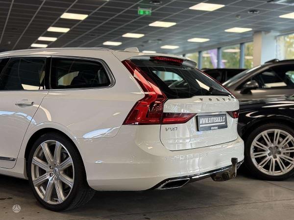 Balts Volvo V90 2017 Klaipėda, ar dzinēja tilpumu 1.97 L un nobraukumu 302 tūkst. km par 17900 €, foto 11 vietnē AUTOMOTO.COM.LV