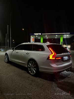 Balts Volvo V90 2017 Tallina, ar dzinēja tilpumu 2.00 L un nobraukumu 119 tūkst. km par 26500 €, foto 5 vietnē AUTOMOTO.COM.LV