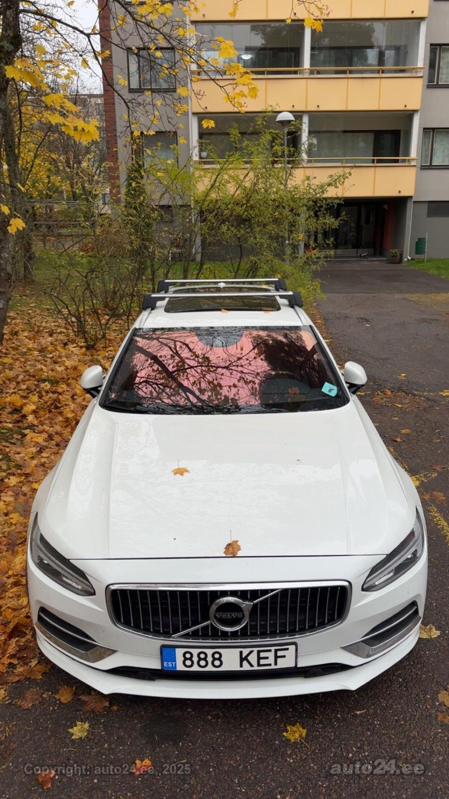 Balts Volvo V90 2017 Tallina, ar dzinēja tilpumu 2.00 L un nobraukumu 119 tūkst. km par 26500 €, foto 7 vietnē AUTOMOTO.COM.LV
