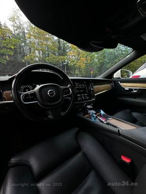 Balts Volvo V90 2017 Tallina, ar dzinēja tilpumu 2.00 L un nobraukumu 119 tūkst. km par 26500 €, foto 8 vietnē AUTOMOTO.COM.LV