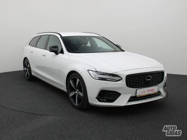 White Volvo V90 2017 in Vilnius, with an engine capacity of 2.00 L and mileage of 243 thousand km for 16999 €, photo 10 on AUTOMOTO.COM.LV