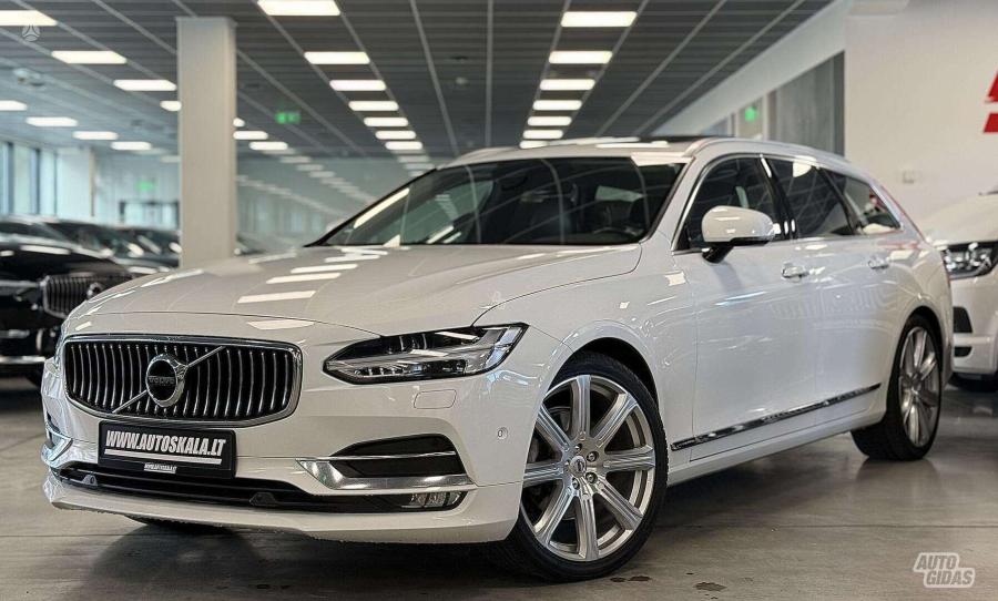 Balts Volvo V90 2017 Klaipėda, ar dzinēja tilpumu 2.00 L un nobraukumu 302 tūkst. km par 16950 €, foto 35 vietnē AUTOMOTO.COM.LV