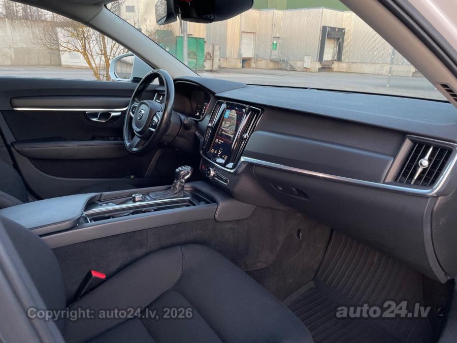 Balts Volvo V90 2017 Tartu, ar dzinēja tilpumu 2.00 L un nobraukumu 251 tūkst. km par 13900 €, foto 13 vietnē AUTOMOTO.COM.LV