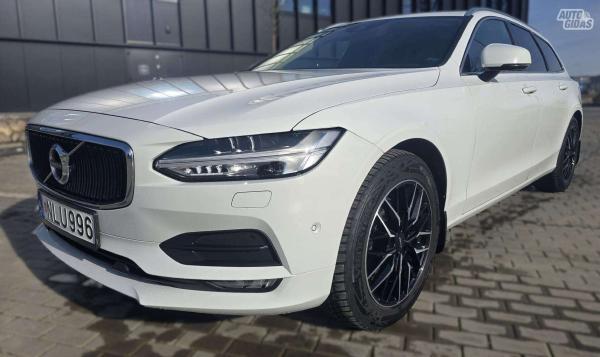 Balts Volvo V90 2017 Viļņa, ar dzinēja tilpumu 2.00 L un nobraukumu 223 tūkst. km par 15800 €, foto 2 vietnē AUTOMOTO.COM.LV