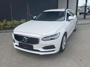 White Volvo V90 2017 in Vilnius, with an engine capacity of 2.00 L and mileage of 260 thousand km for 14700 €, photo 3 on AUTOMOTO.COM.LV