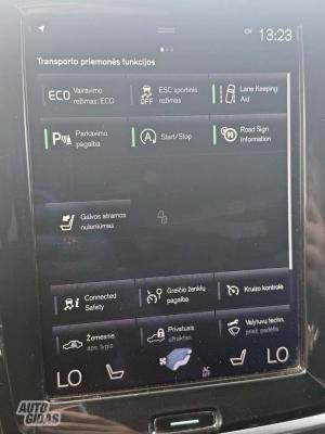White Volvo V90 2017 in Vilnius, with an engine capacity of 2.00 L and mileage of 260 thousand km for 14700 €, photo 22 on AUTOMOTO.COM.LV