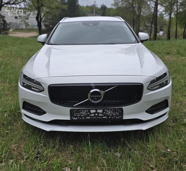 Balts Volvo V90 2017 Viļņa, ar dzinēja tilpumu 2.00 L un nobraukumu 223 tūkst. km par 15470 €, foto 2 vietnē AUTOMOTO.COM.LV