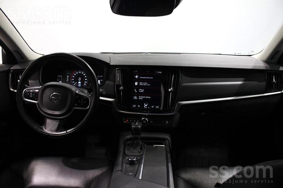 Balts Volvo V90 2017 Rīga, ar dzinēja tilpumu 2.00 L un nobraukumu 198 tūkst. km par 14950 €, foto 6 vietnē AUTOMOTO.COM.LV