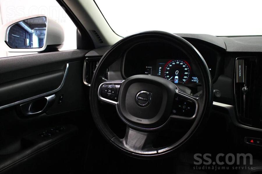 Balts Volvo V90 2017 Rīga, ar dzinēja tilpumu 2.00 L un nobraukumu 198 tūkst. km par 14950 €, foto 7 vietnē AUTOMOTO.COM.LV