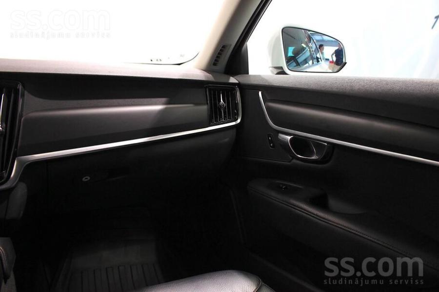 Balts Volvo V90 2017 Rīga, ar dzinēja tilpumu 2.00 L un nobraukumu 198 tūkst. km par 14950 €, foto 8 vietnē AUTOMOTO.COM.LV