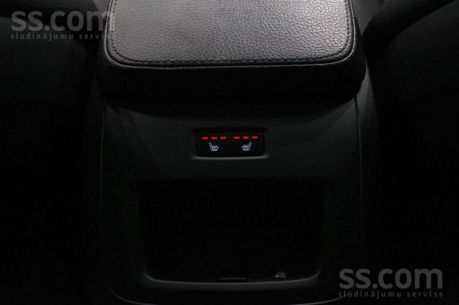 Balts Volvo V90 2017 Rīga, ar dzinēja tilpumu 2.00 L un nobraukumu 198 tūkst. km par 14950 €, foto 22 vietnē AUTOMOTO.COM.LV