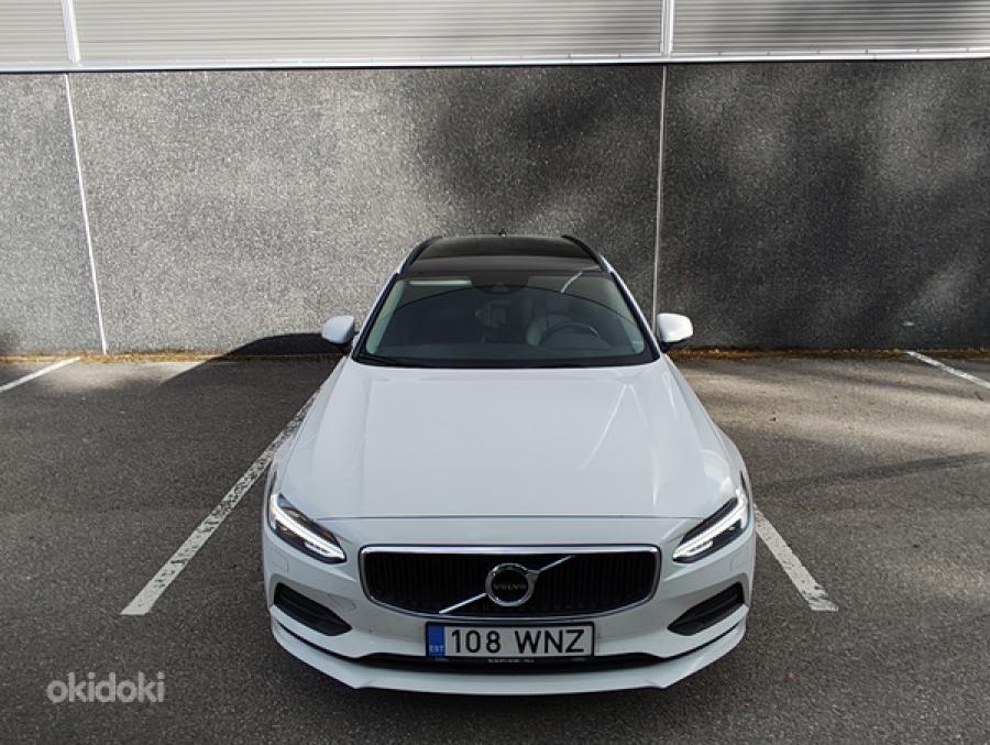 White Volvo V90 2017 in Parnu, with an engine capacity of 2.00 L and mileage of 259 thousand km for 19500 €, photo 1 on AUTOMOTO.COM.LV