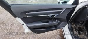 White Volvo V90 2017 in Tallinn, with an engine capacity of 2.00 L and mileage of 247 thousand km for 19900 €, photo 13 on AUTOMOTO.COM.LV