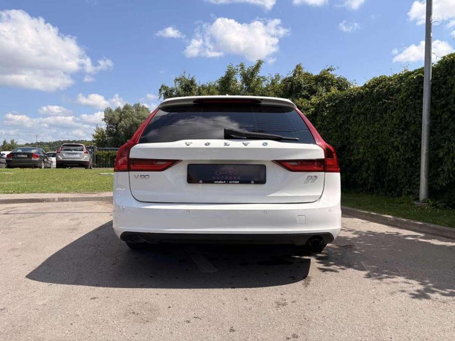 Balts Volvo V90 2017 Viļņa, ar dzinēja tilpumu 2.00 L un nobraukumu 260 tūkst. km par 13200 €, foto 4 vietnē AUTOMOTO.COM.LV