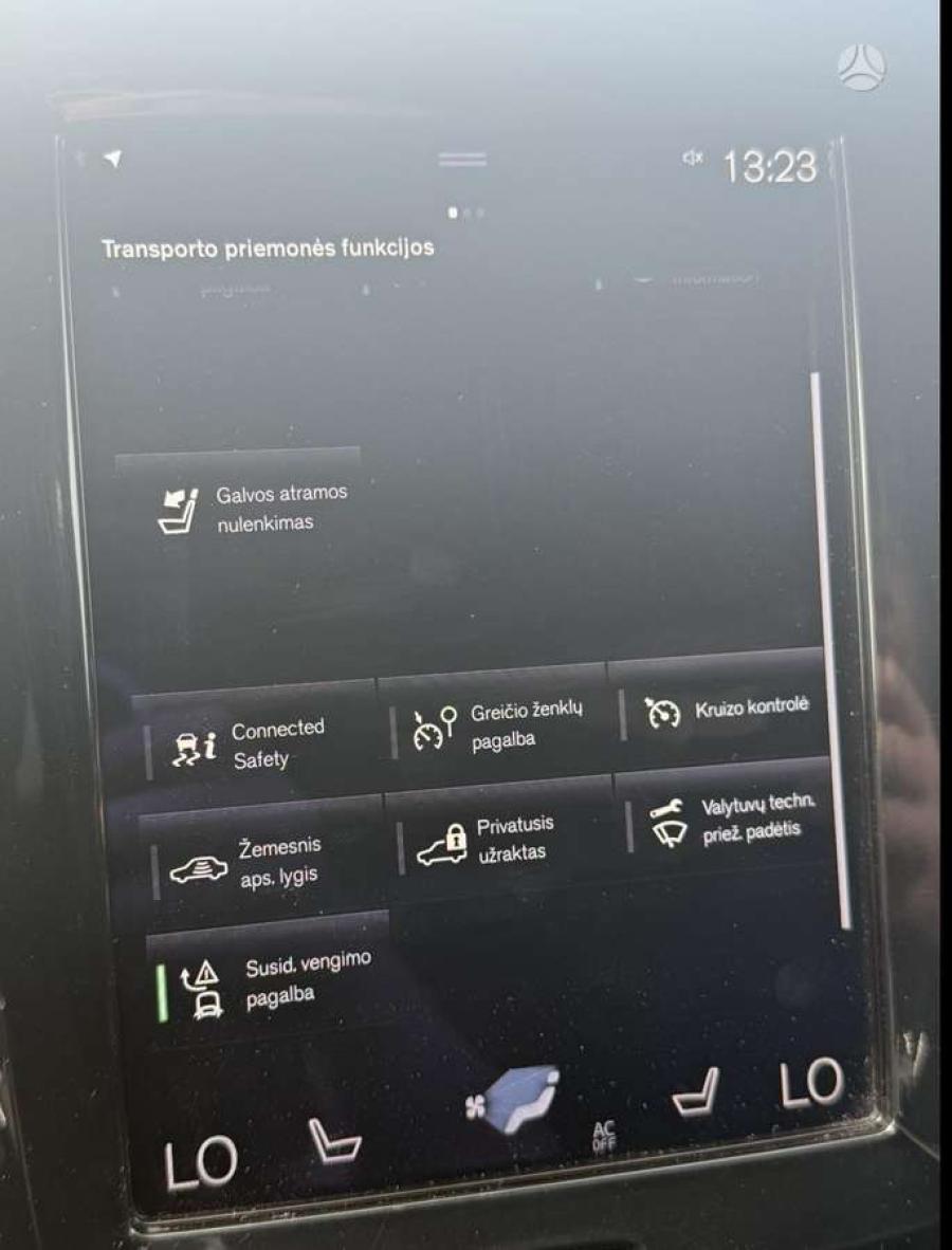 Balts Volvo V90 2017 Viļņa, ar dzinēja tilpumu 2.00 L un nobraukumu 260 tūkst. km par 13200 €, foto 16 vietnē AUTOMOTO.COM.LV