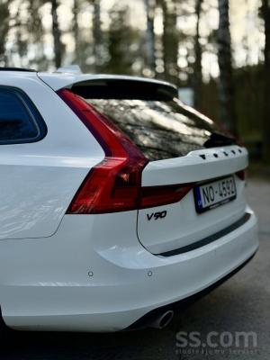 Balts Volvo V90 2017 Jelgava, ar dzinēja tilpumu 2.00 L un nobraukumu 312 tūkst. km par 14500 €, foto 10 vietnē AUTOMOTO.COM.LV