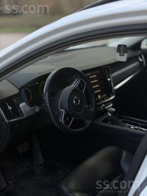 Balts Volvo V90 2017 Jelgava, ar dzinēja tilpumu 2.00 L un nobraukumu 312 tūkst. km par 14500 €, foto 12 vietnē AUTOMOTO.COM.LV
