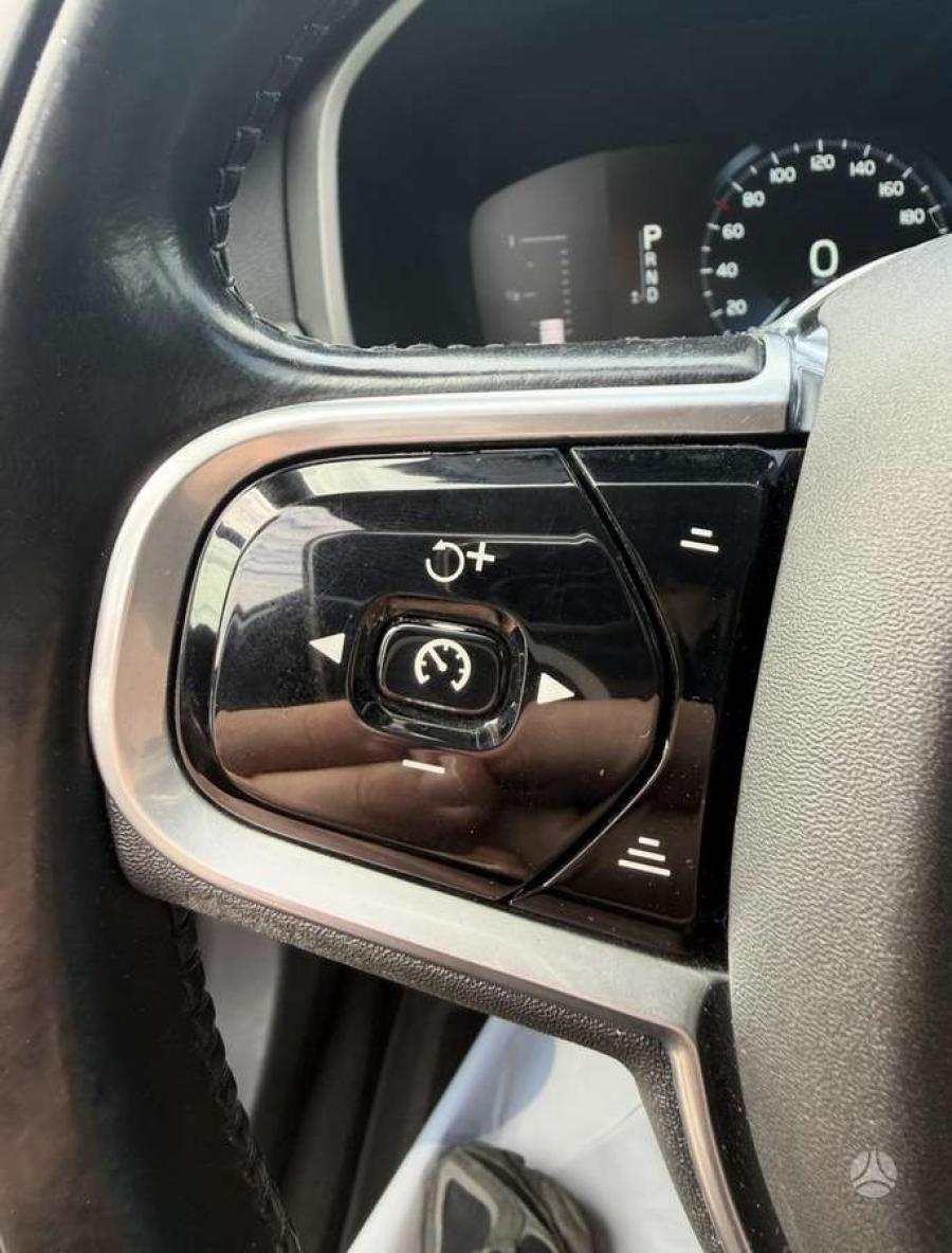 Balts Volvo V90 2017 Viļņa, ar dzinēja tilpumu 2.00 L un nobraukumu 260 tūkst. km par 11999 €, foto 22 vietnē AUTOMOTO.COM.LV