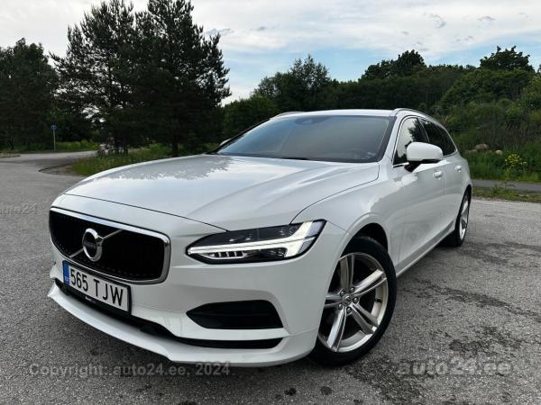 Balts Volvo V90 2018 Tallina, ar dzinēja tilpumu 2.00 L un nobraukumu 97 tūkst. km par 25900 €, foto 1 vietnē AUTOMOTO.COM.LV
