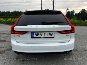 Balts Volvo V90 2018 Tallina, ar dzinēja tilpumu 2.00 L un nobraukumu 97 tūkst. km par 25900 €, foto 5 vietnē AUTOMOTO.COM.LV
