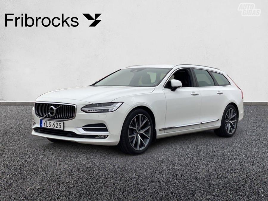 White Volvo V90 2018 in Kaunas, with an engine capacity of 0.00 L and mileage of 83 thousand km for 27970 €, photo 1 on AUTOMOTO.COM.LV